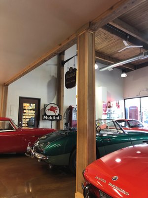 SPORTS CAR SHOP - Updated December 2025 - 17 Photos & 10 Reviews - 288 ...