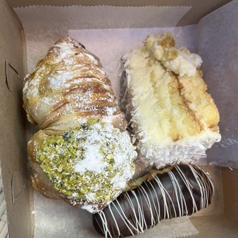 COUSIN JOHN’S CAFE & BAKERY - Updated January 2026 - 508 Photos & 448 ...