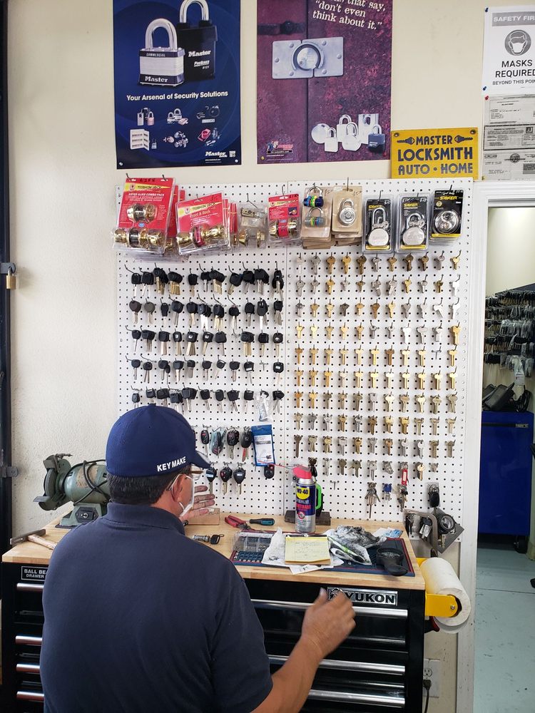 MASTER LOCKSMITH - Updated July 2024 - 25 Reviews - 10040 Arlington Ave ...