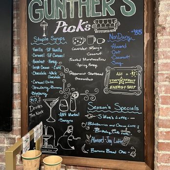 CENTRAL PERK CAFE - Updated December 2025 - 326 Photos & 91 Reviews ...