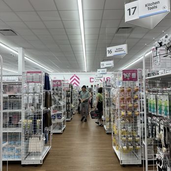 DAISO - Updated December 2025 - 28 Photos - 5632 W Broadway Ave ...
