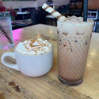 KIXI CAFE - Updated July 2024 - 716 Photos & 208 Reviews - 171 SE ...