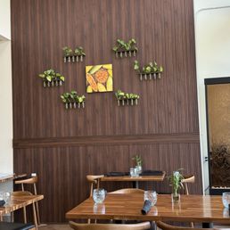 CURUBA - Updated December 2025 - 128 Photos & 36 Reviews - 1546 E Stacy ...