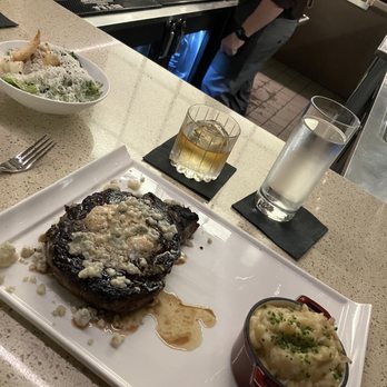 RESTAURANT IRON - 679 Photos & 395 Reviews - 22 N Palafox St, Pensacola ...