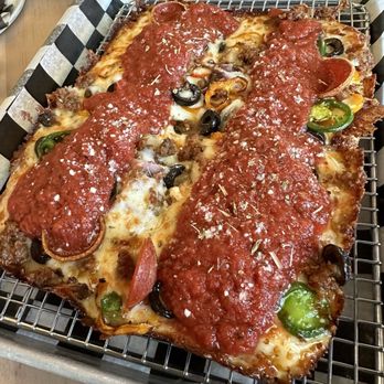 CUSHWA AND RAD PIES TAPROOM - Updated September 2024 - 150 Photos & 67 ...