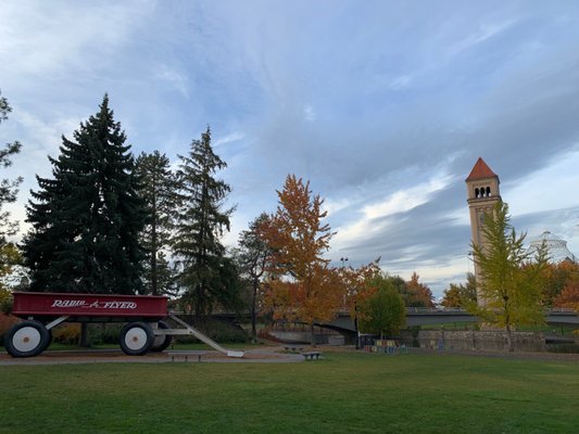 THE CHILDHOOD EXPRESS - RED WAGON - Updated September 2025 - 21 Photos ...