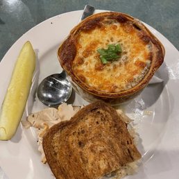 DOHERTY’S IRISH PUB & RESTAURANT - CARY - Updated July 2025 - 537 ...