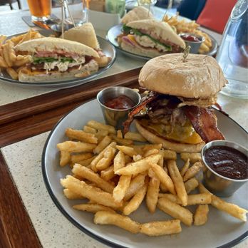 DAILY GATHER - Updated July 2024 - 905 Photos & 534 Reviews - 800 ...