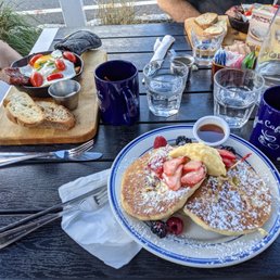 BLUE CAFE - Updated October 2025 - 316 Photos & 251 Reviews - 60 S ...