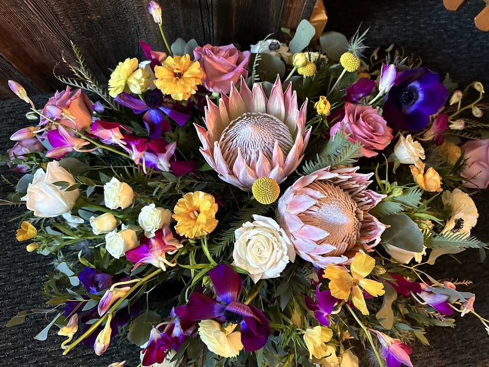 FINISHING TOUCHES - Updated August 2025 - 22 Photos & 11 Reviews - 237 ...