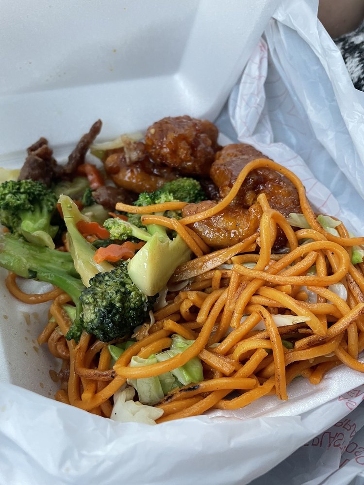 BEIJING EXPRESS - Updated October 2025 - 96 Photos & 153 Reviews - 8741 ...