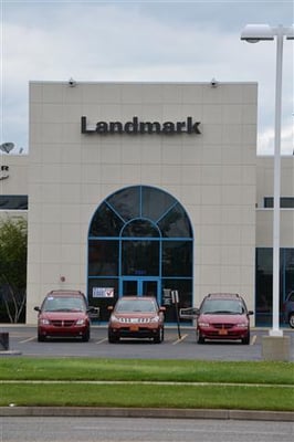 LANDMARK CHRYSLER JEEP FIAT - Updated November 2025 - 13 Photos & 25 ...
