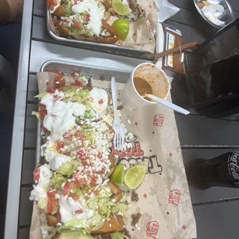 TACO N’ TODO - Updated October 2025 - 16 Photos & 13 Reviews - 1601 W ...