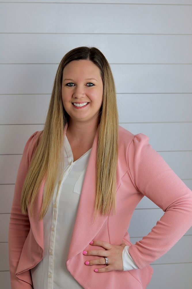 AMBER REDDING - HERRON REAL ESTATE - 1925 Park Ave, Orange Park ...