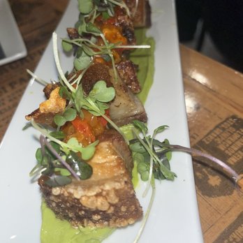 GUSTAZO CUBAN KITCHEN & BAR - Updated July 2024 - 1082 Photos & 879 ...