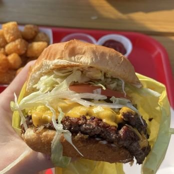 YELLOW PAPER BURGER - Updated July 2025 - 98 Photos & 78 Reviews - 1740 ...