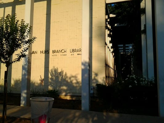 VAN NUYS BRANCH LIBRARY - Updated January 2026 - 28 Photos & 30 Reviews ...