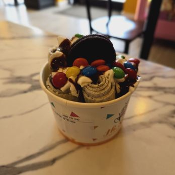 HI SWEETIE ICE CREAM ROLLS & DESSERTS - Updated November 2024 - 630 ...