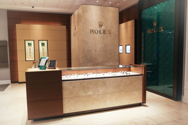 DIAMOND CELLAR - Updated December 2025 - 60 Photos & 153 Reviews - 3960 ...