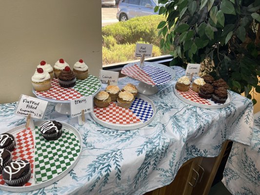 BLUE HUMMINGBIRD GF FOODS - Updated January 2026 - 65 Photos & 144 ...