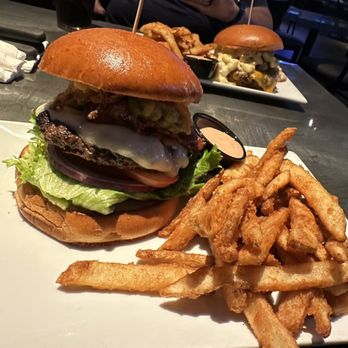 COLTON’S SOCIAL HOUSE - Updated May 2024 - 1447 Photos & 1707 Reviews ...