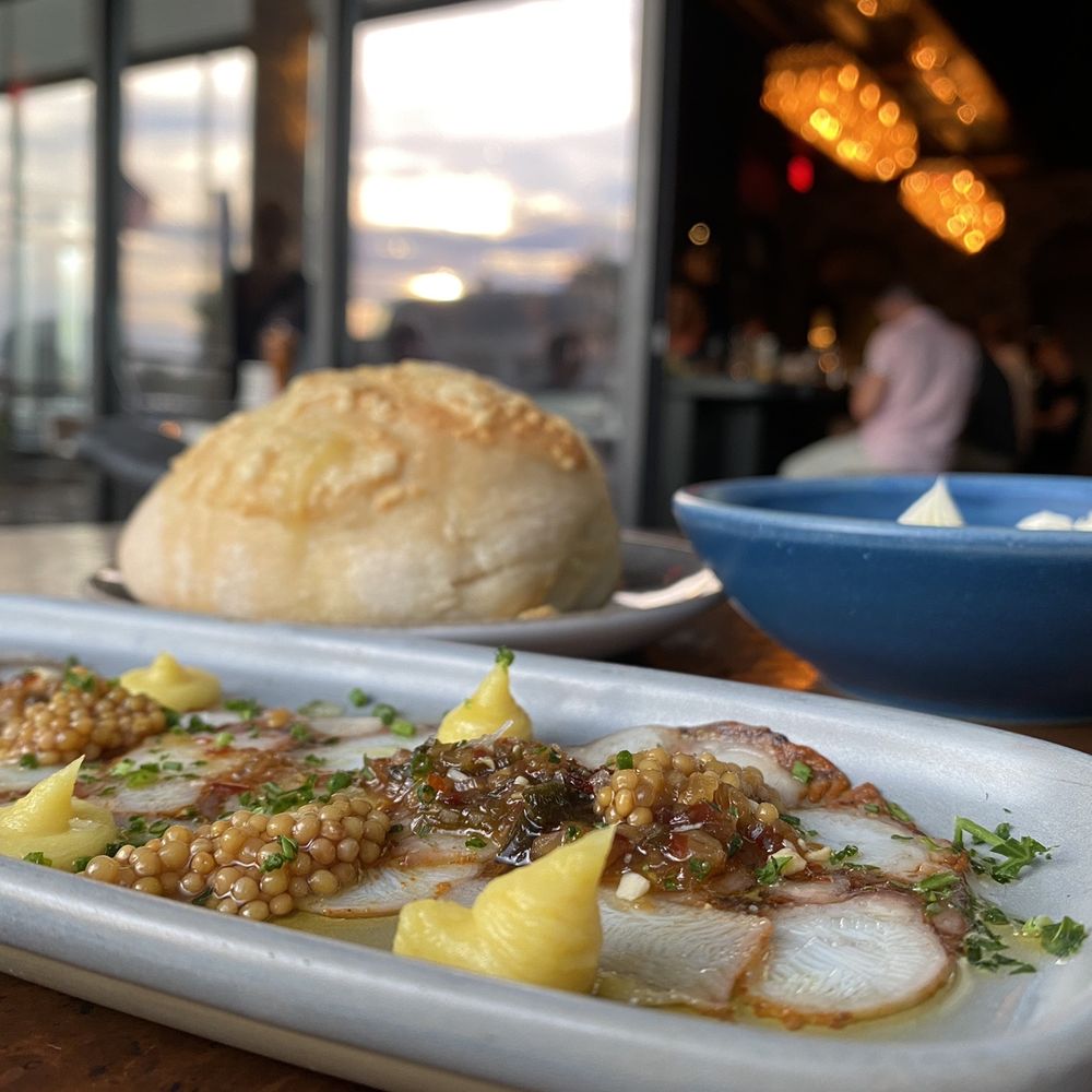 The Best 10 Restaurants near Geneva Commons in Geneva, IL - Yelp