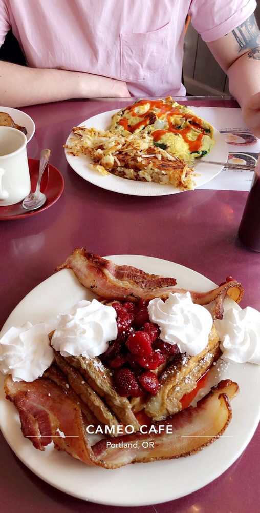 CAMEO CAFE - 459 Photos & 549 Reviews - 8111 NE Sandy Blvd, Portland ...