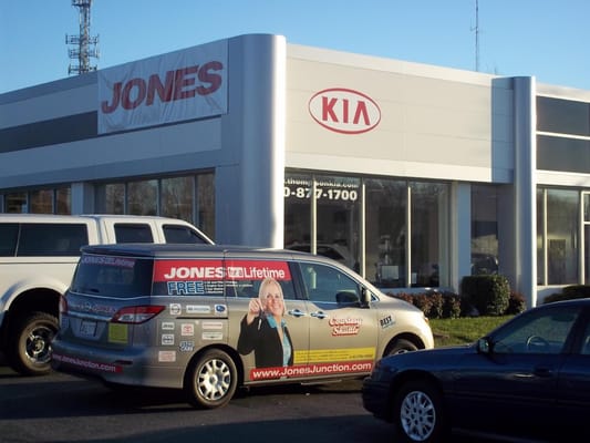 JONES KIA - Updated December 2025 - 11 Photos & 60 Reviews - 2001 ...