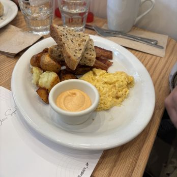 HEIST RESTAURANT - Updated August 2024 - 555 Photos & 394 Reviews - 678 ...