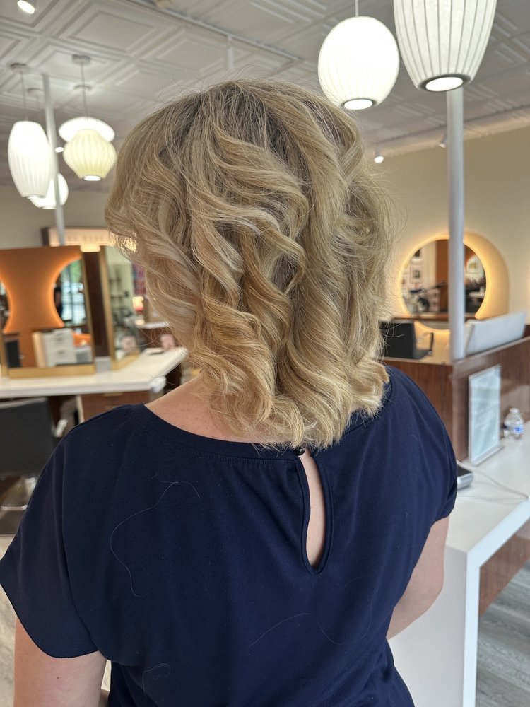 THE HYPE HAIR STUDIO - Updated December 2025 - 13 Reviews - 1658 Rio ...