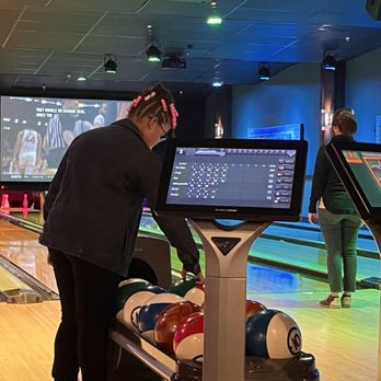 SPARE TIME ENTERTAINMENT - Updated October 2025 - 154 Photos & 98 ...