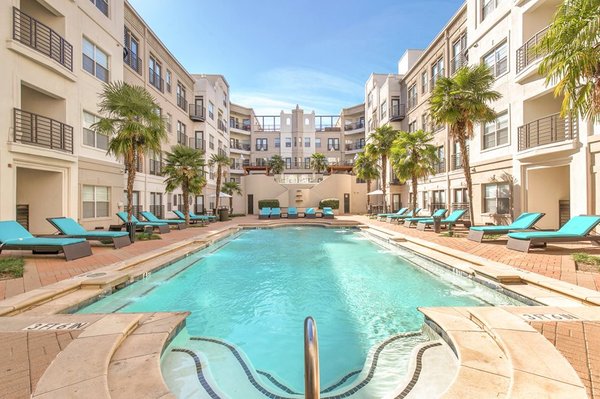 5 MOCKINGBIRD - Updated December 2025 - 85 Photos & 25 Reviews - 5555 E ...