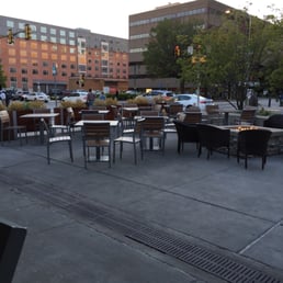 LANDMARK AMERICANA TAP & GRILL - UNIVERSITY CITY - Updated December ...