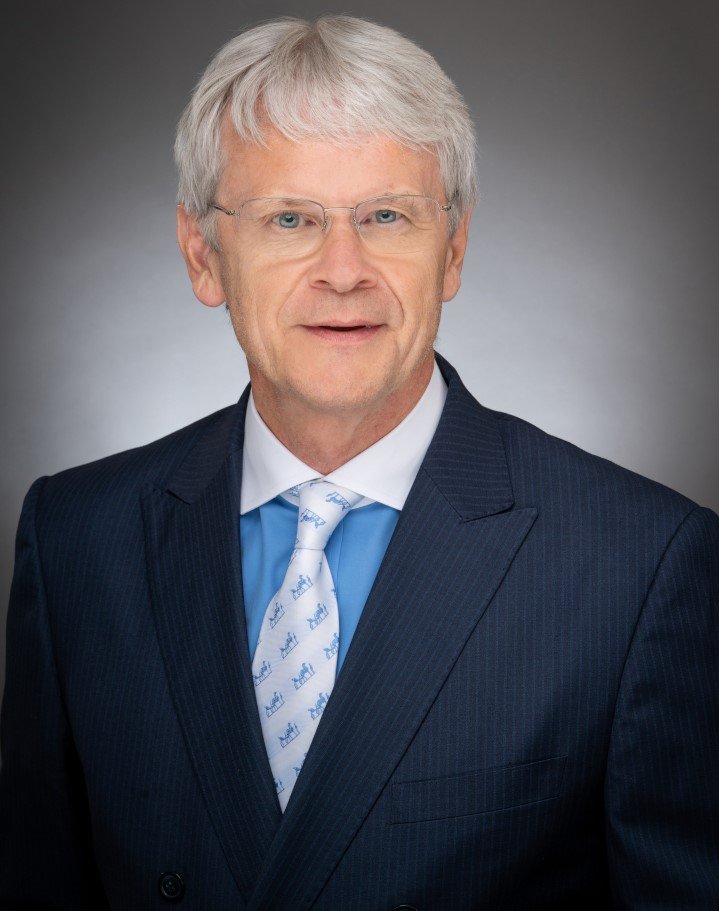 WATERMAN LAW CENTERS - Request Consultation - 2101 Executive Dr ...