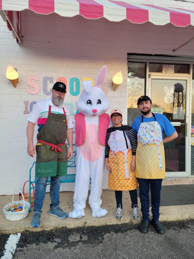 SCOOPS ICE CREAM - Updated January 2026 - 3292 York St, Sharon, South ...