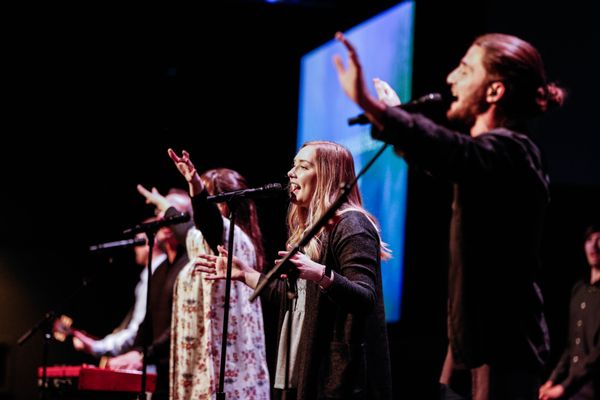 CANYON HILLS COMMUNITY CHURCH - Updated December 2025 - 26 Photos & 20 ...