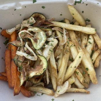 ROAM ARTISAN BURGERS - Updated June 2024 - 425 Photos & 378 Reviews ...