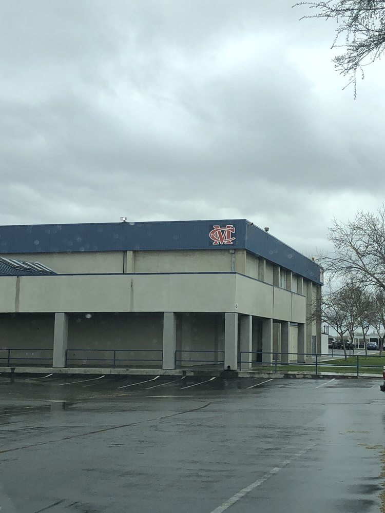 MODESTO CHRISTIAN SCHOOL - 18 Photos - 5755 Sisk Rd, Modesto, CA - Yelp