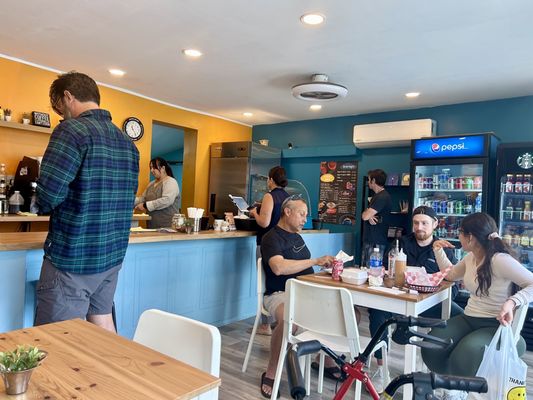 11 CHICKS - Updated August 2025 - 319 Photos & 287 Reviews - 199 Dr Mlk ...