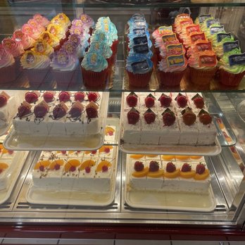 ELI’S BAKERY CAFE - Updated December 2025 - 28 Photos & 24 Reviews ...