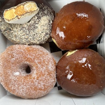 DIABLO DOUGHNUTS - Updated June 2024 - 703 Photos & 375 Reviews - 7698 ...