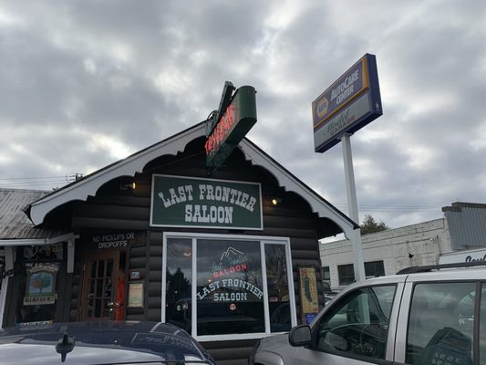 LAST FRONTIER SALOON - 41 Photos & 58 Reviews - Pubs - 33813 SE Redmond ...