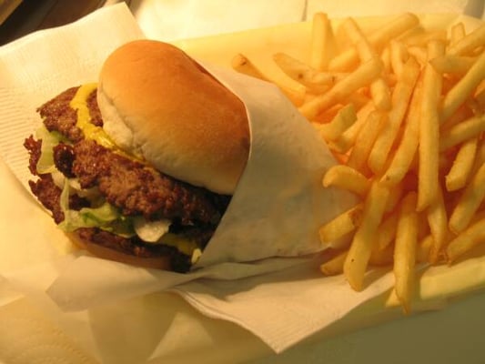 DAMBURGER - Updated September 2025 - 115 Photos & 186 Reviews - 1320 ...