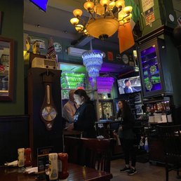 SEAN’S BAR & KITCHEN - Updated December 2024 - 497 Photos & 452 Reviews ...