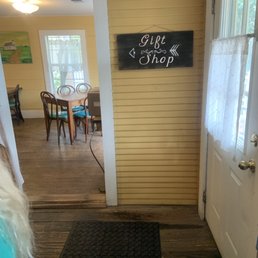 BEVERS KITCHEN & GIFTS - Updated October 2025 - 148 Photos & 142 ...