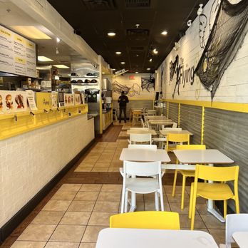 THE FLYING YOLK - Updated July 2025 - 731 Photos & 866 Reviews - 2902 ...