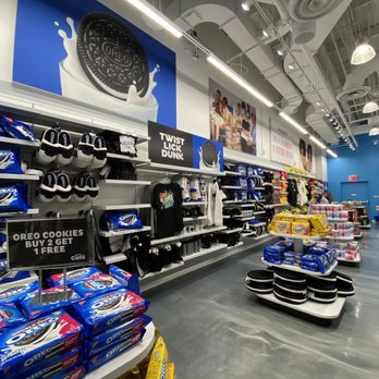 OREO CAFÉ - Updated April 2025 - 160 Photos & 46 Reviews - 1 American ...