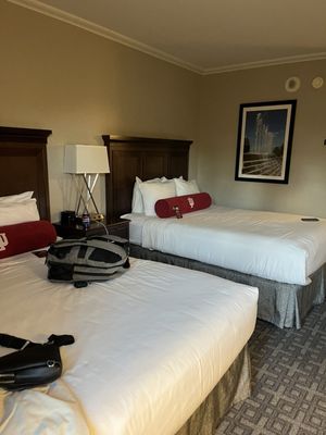 BIDDLE HOTEL - Updated December 2025 - 44 Photos & 43 Reviews - 900 E ...