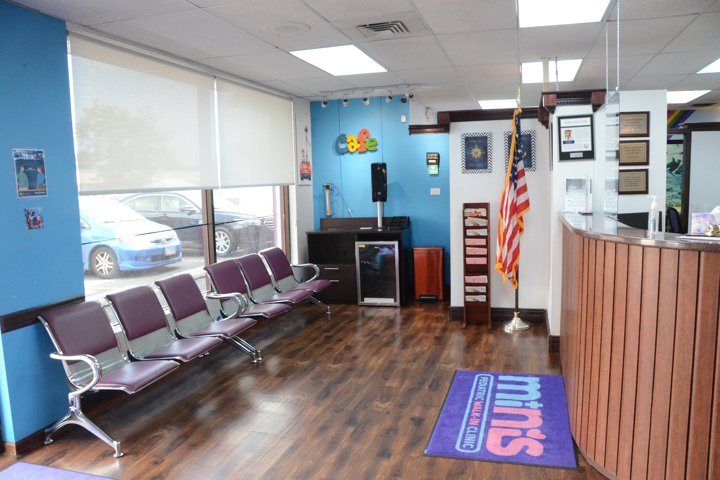 MINIS PEDIATRIC WALK-IN CLINIC - Updated December 2025 - 17 Photos ...