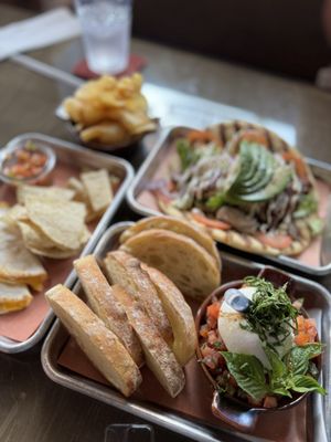 THE PECULIAR PUB - TEMP. CLOSED - Updated May 2026 - 40 Photos & 35 ...